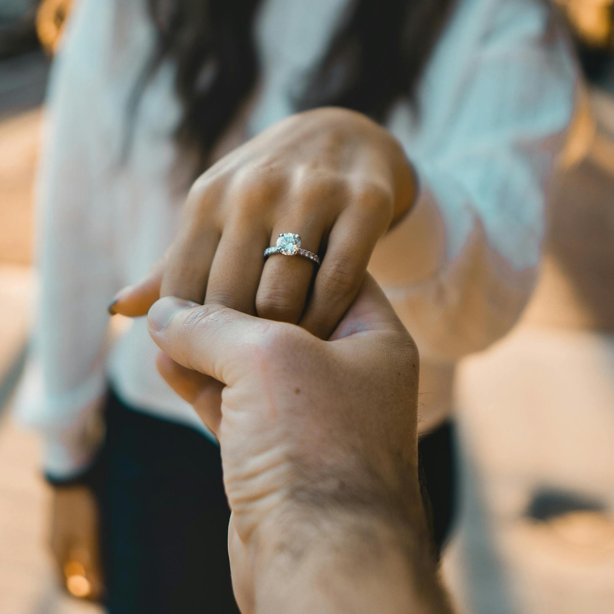 How to Choose the Perfect Diamond Shape? Discover What Suits Your Hand ...