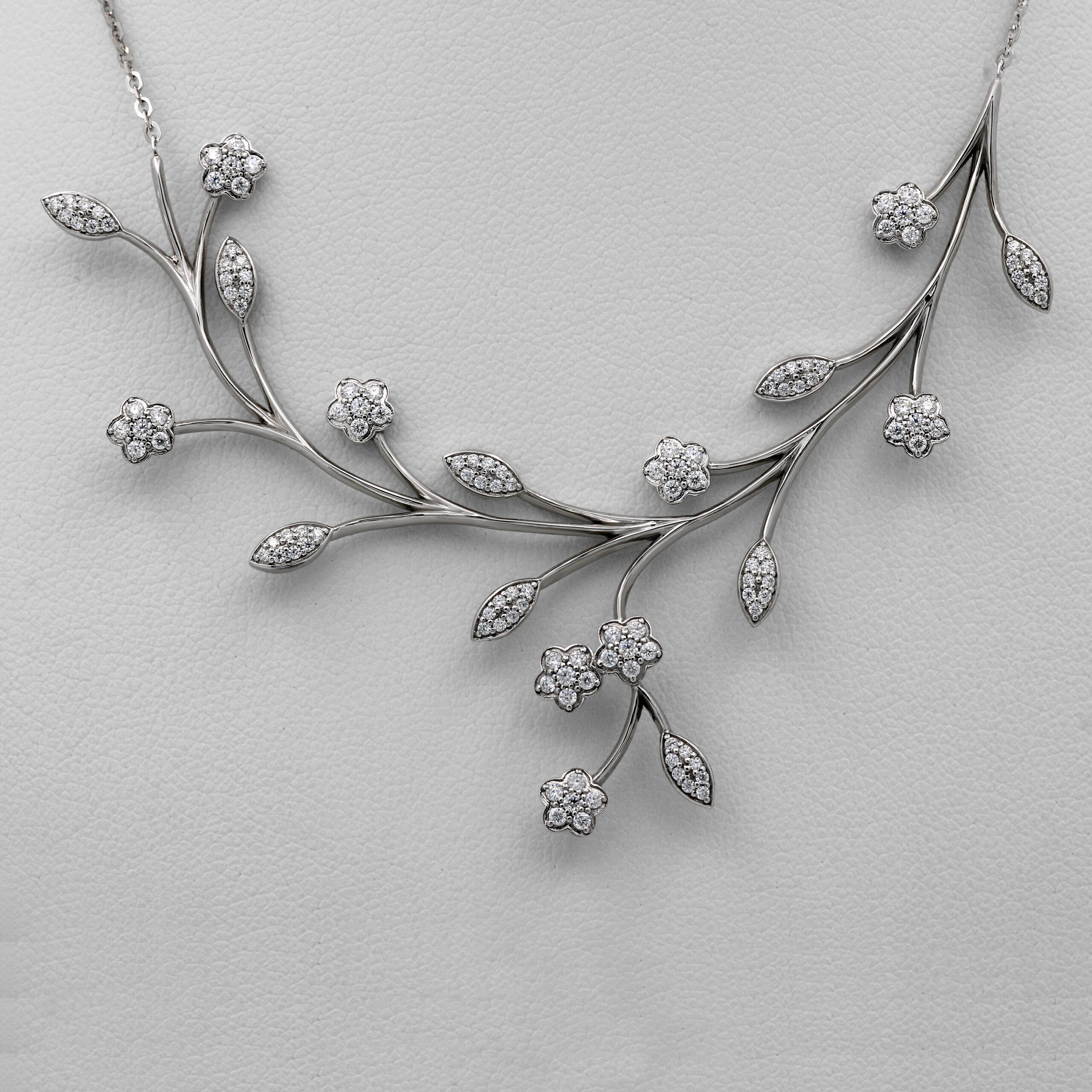 Flowers And Leaves Necklace » Custom Jewelry by Jewelrythis